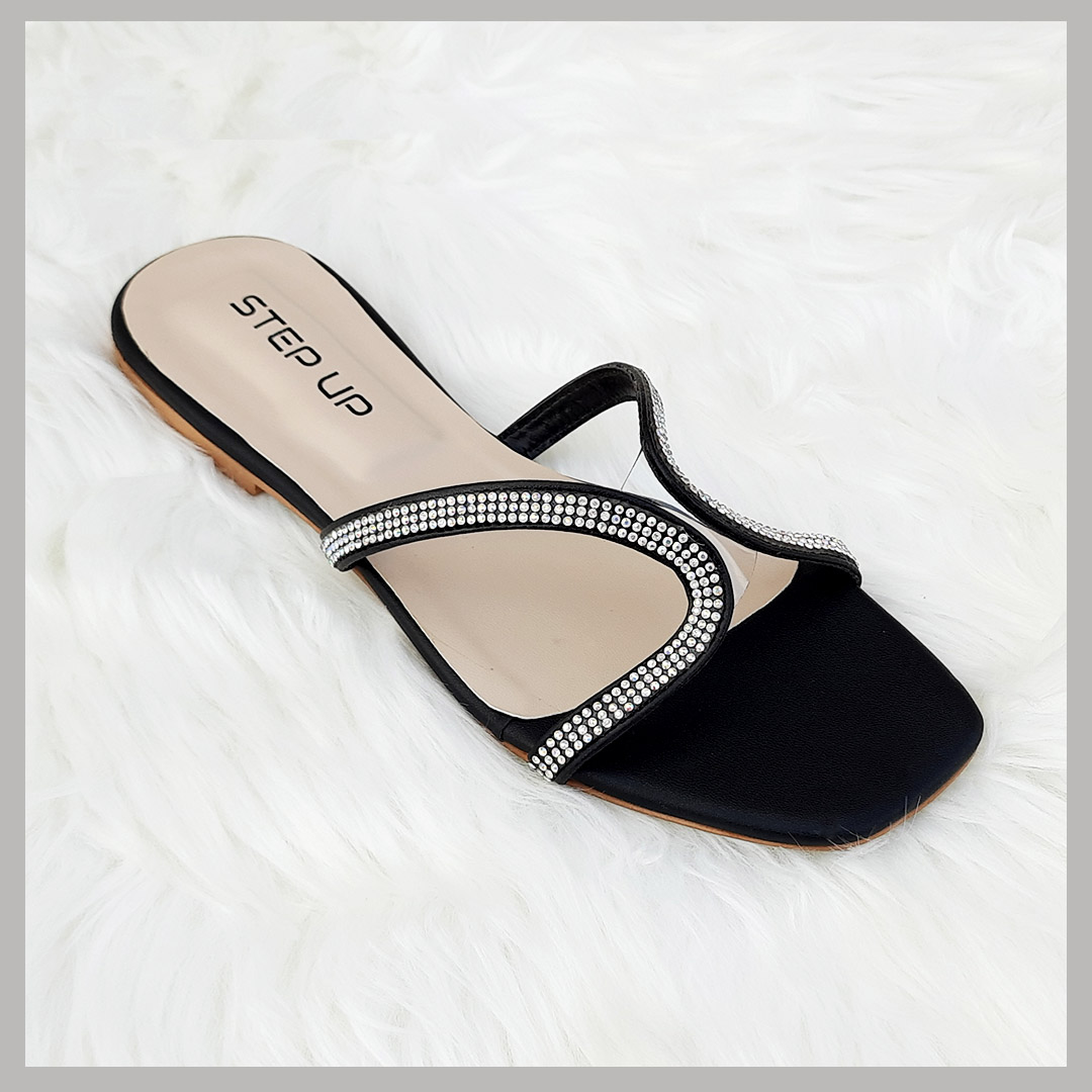 Square toes sandal with embellished straps | Luisa - Step Up