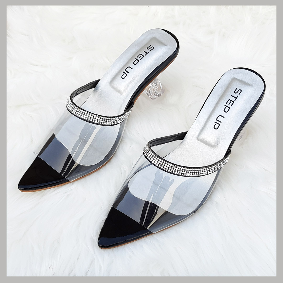 Square toes sandal with embellished straps | Luisa - Step Up